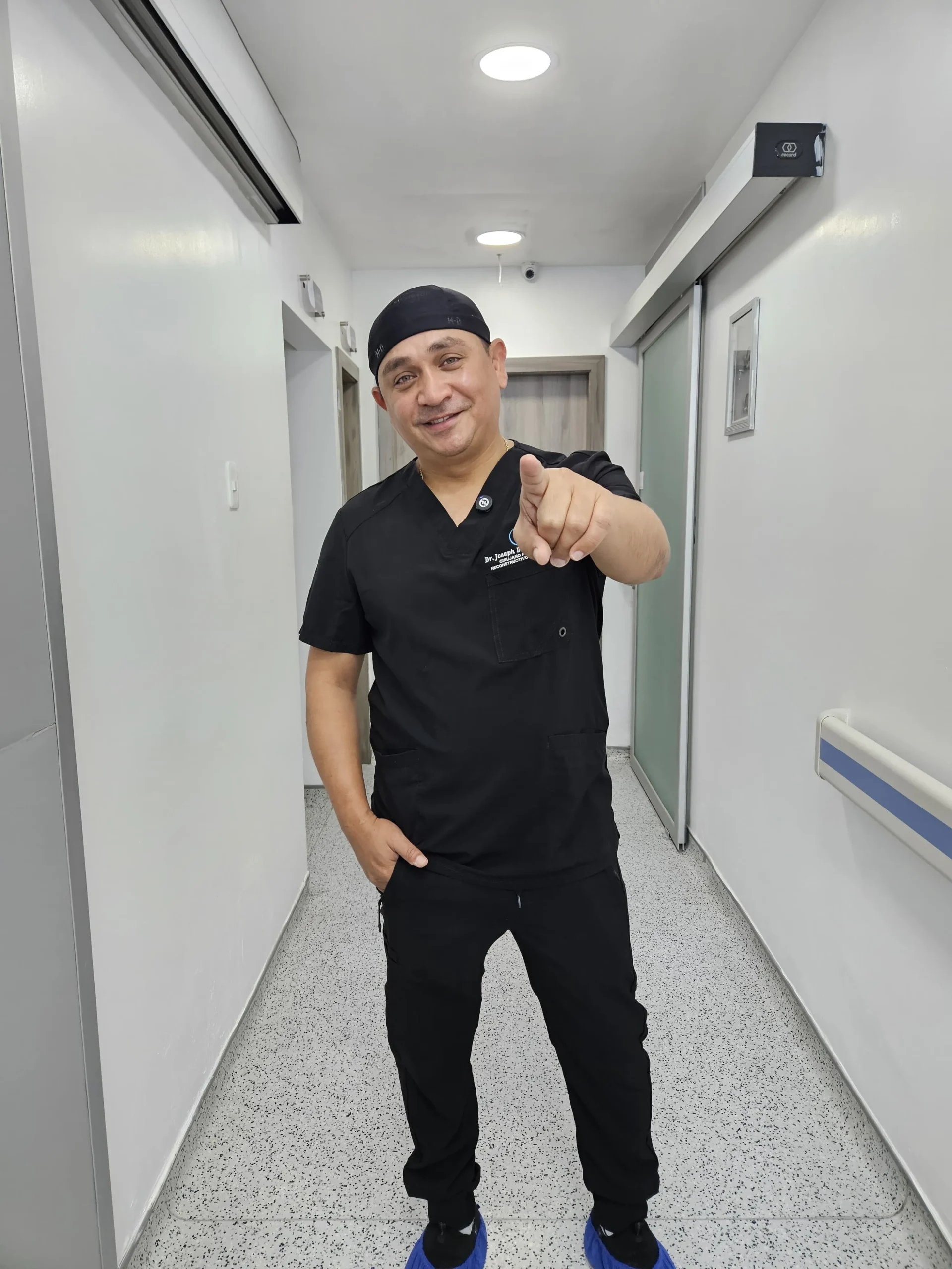 ¿Estás pensando en una cirugía plástica? Esto es lo que realmente debes considerar | Dr. Joseph ...